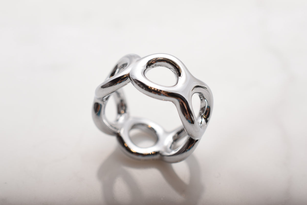 PUNK HOLLOW RING – H U I